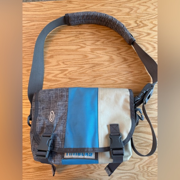 Timbuk2 | Bags | Timbuk2 Classic Messenger Bag Blue Grey Cream | Poshmark